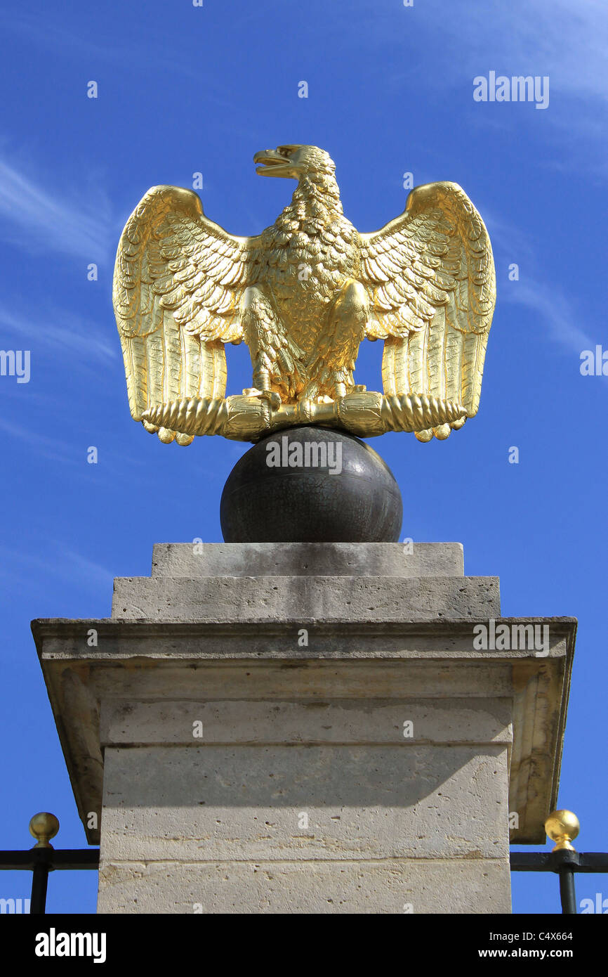 Gilded eagle hi-res stock photography and images - Alamy