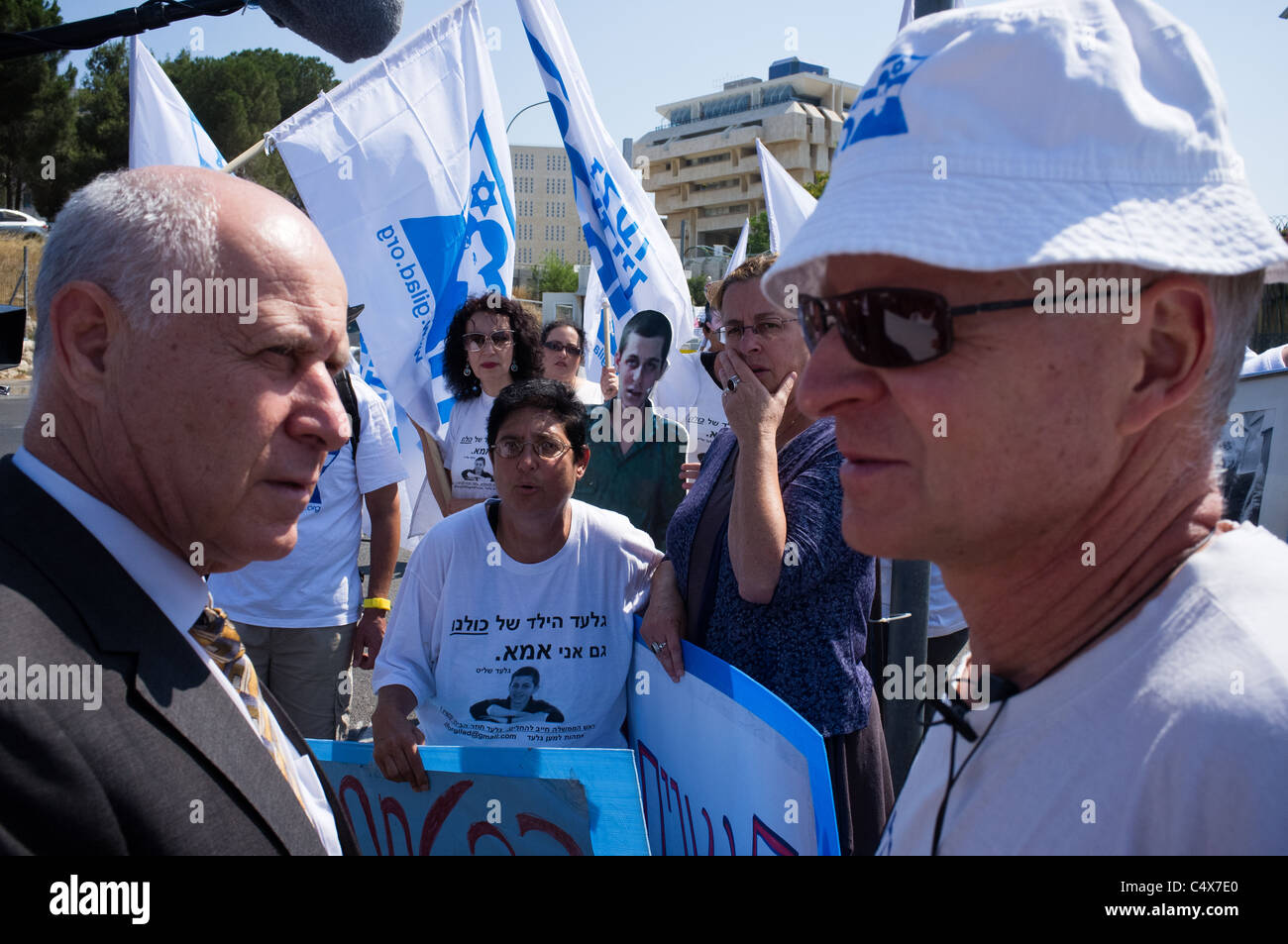 Michael eitan hi-res stock photography and images - Alamy