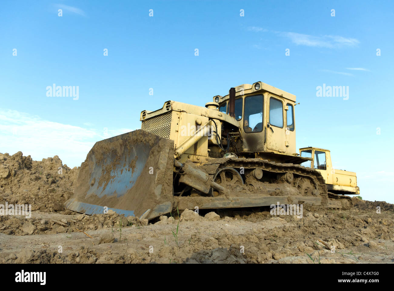 digger, Heavy Duty construction equipment parked at work site Stock ...