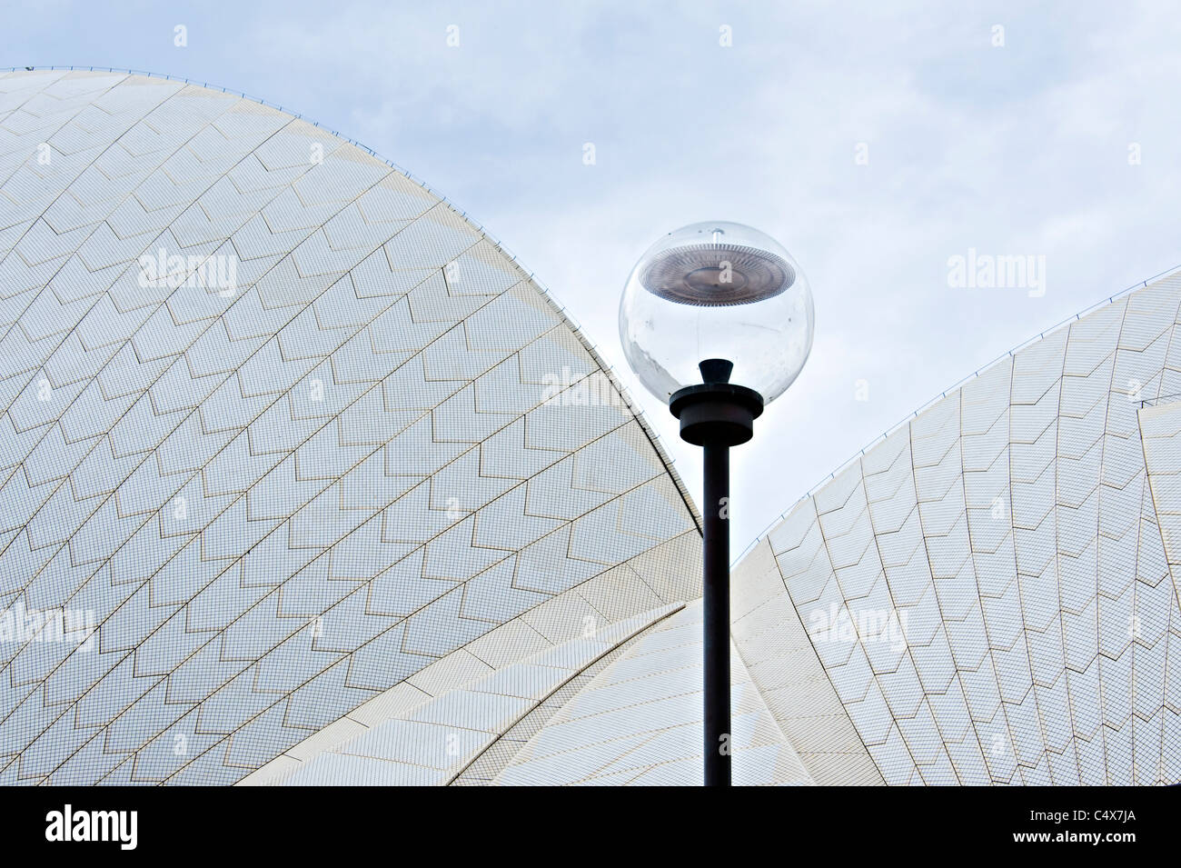 The Beautiful Architectural Curved Lines and Panels of The Sydney Opera ...