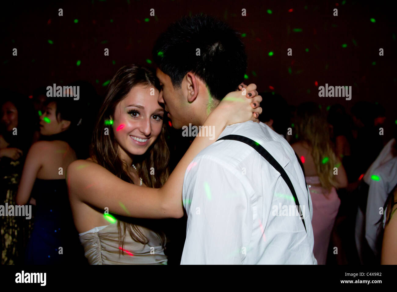 Young lovers couple kissing dancing hi-res stock photography and images ...