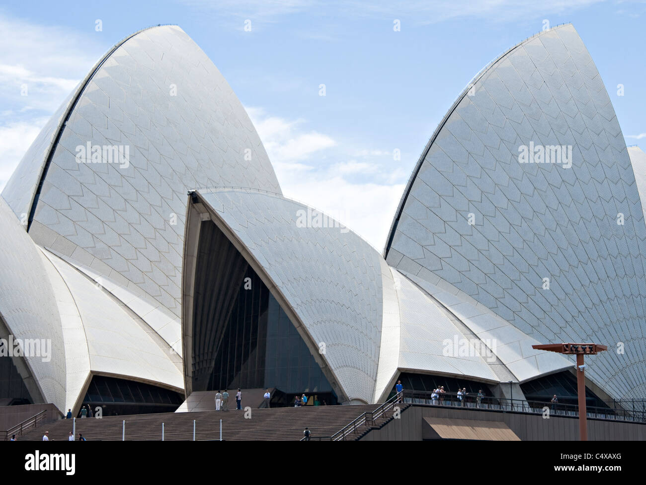 The Beautiful Architectural Curved Lines and Panels of The Sydney Opera ...
