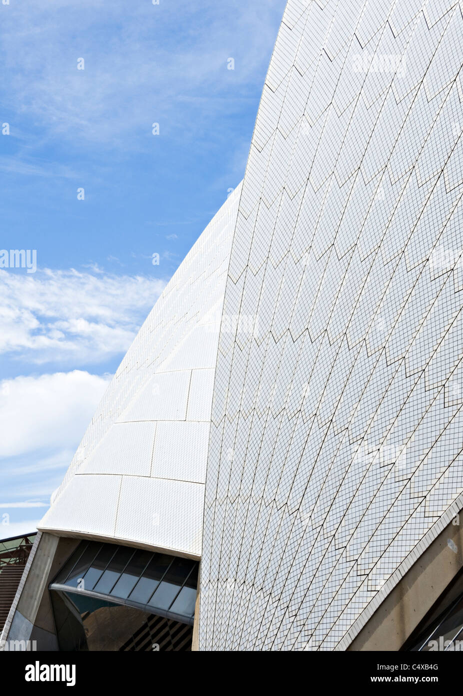 The Beautiful Architectural Curved Lines and Panels of The Sydney Opera ...