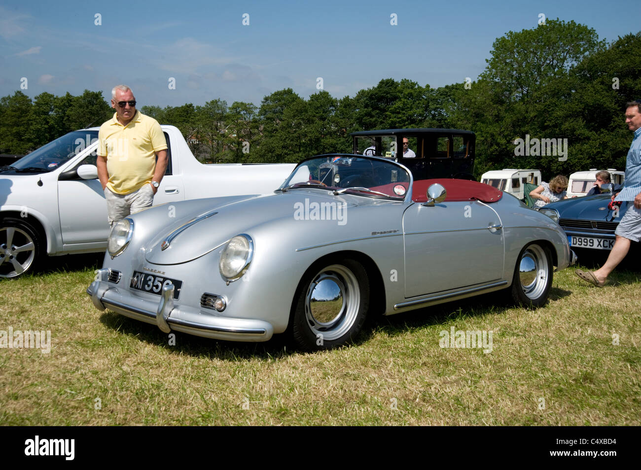 356 speedster hi-res stock photography and images - Alamy