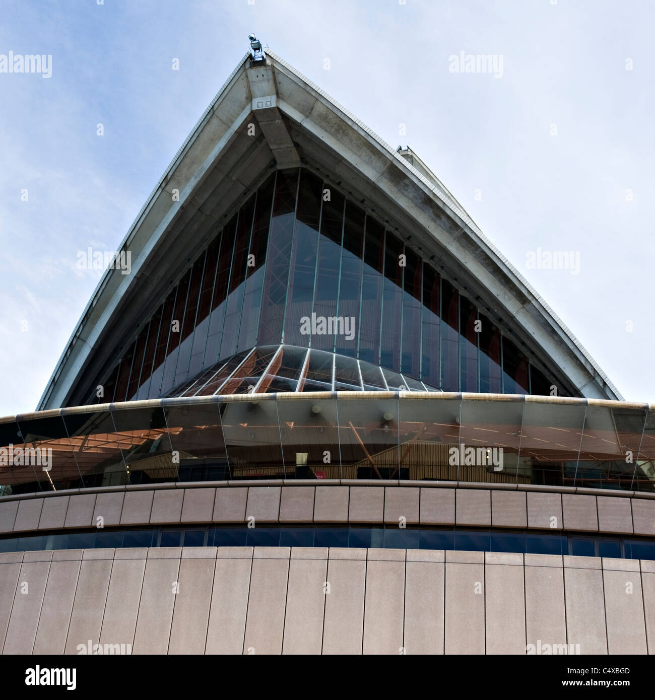 The Beautiful Architectural Curved Lines and Panels of The Sydney Opera ...