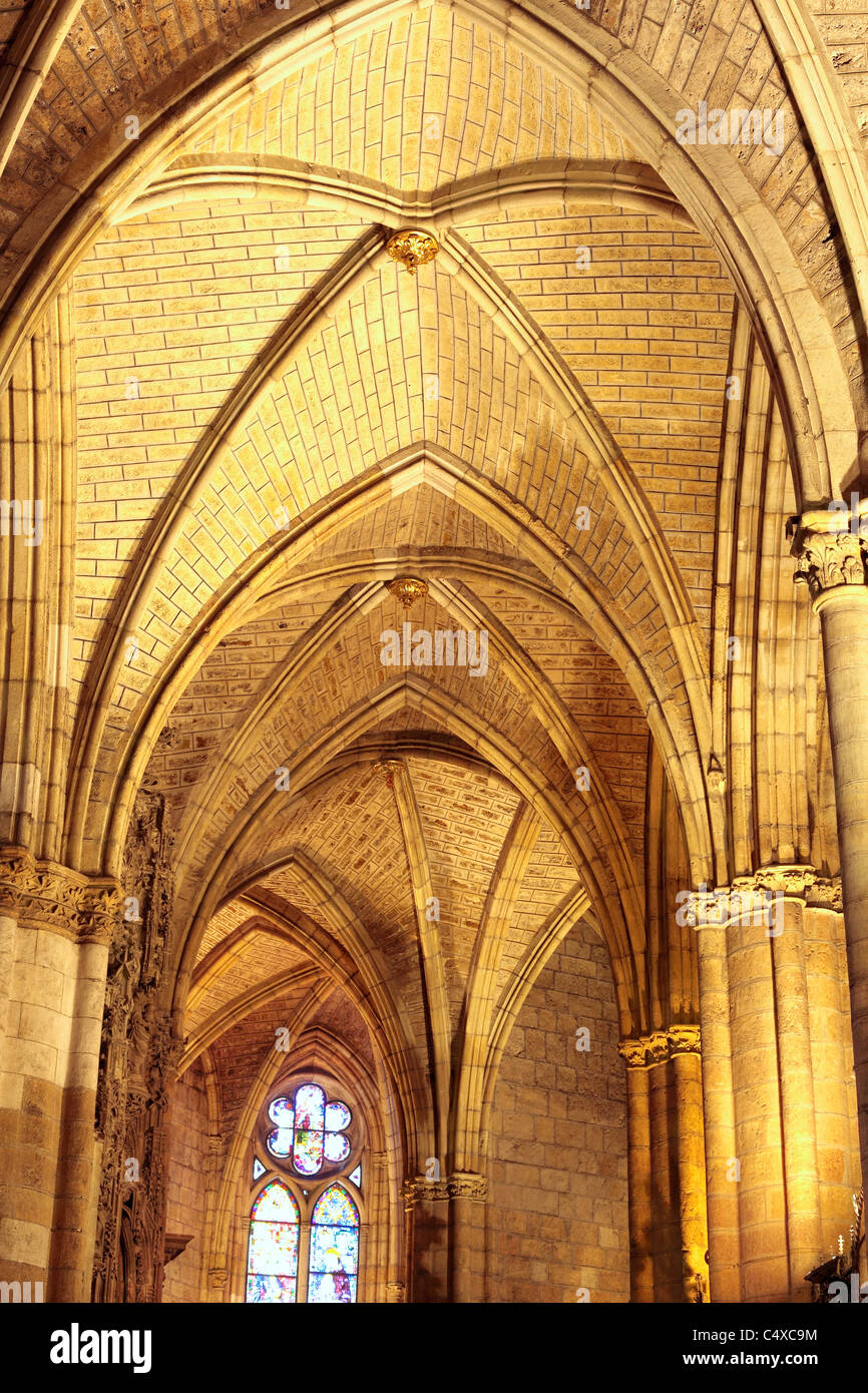 Interior of leon cathedral hi-res stock photography and images - Alamy