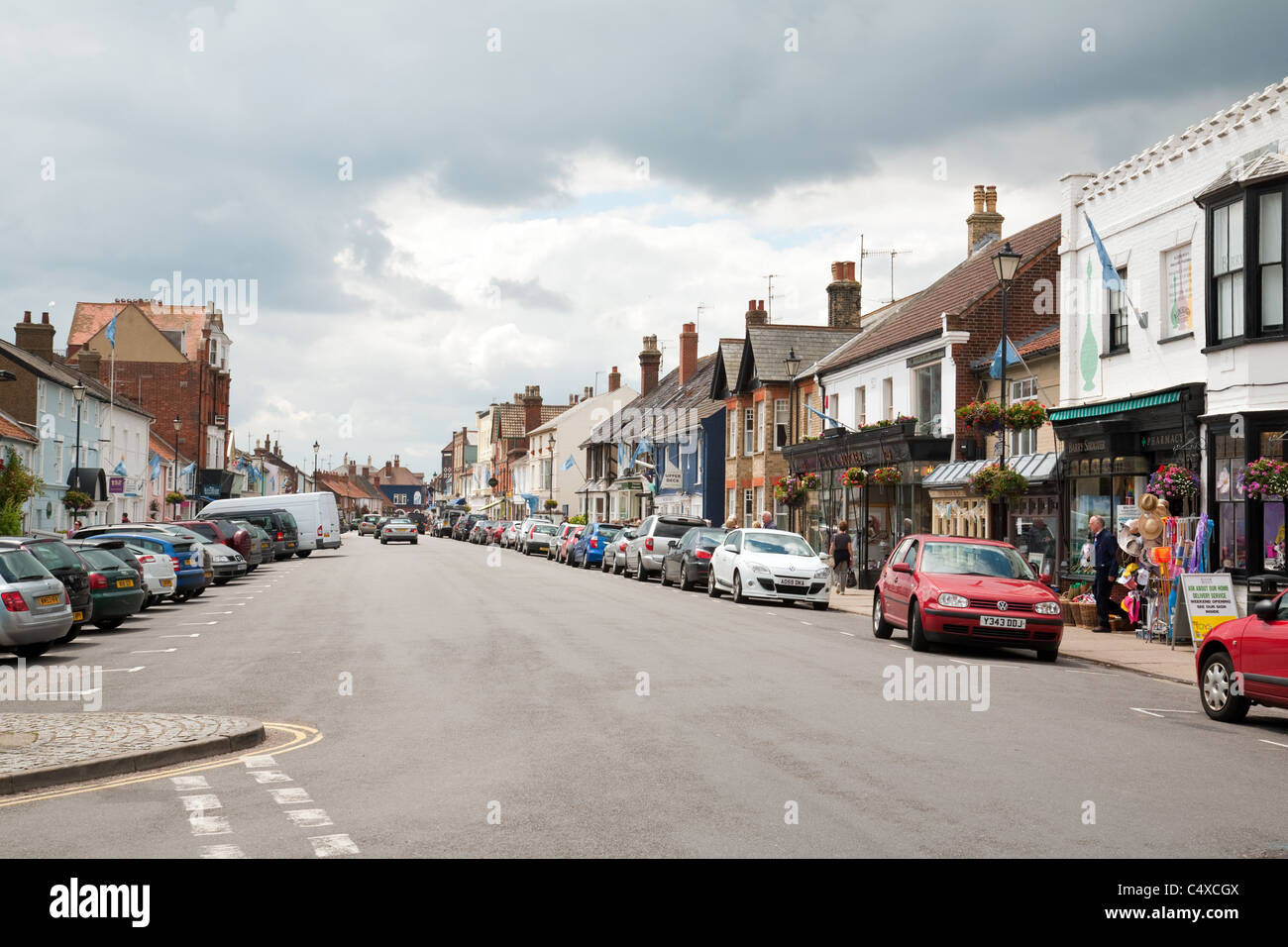 Aldeburgh high street hi-res stock photography and images - Alamy