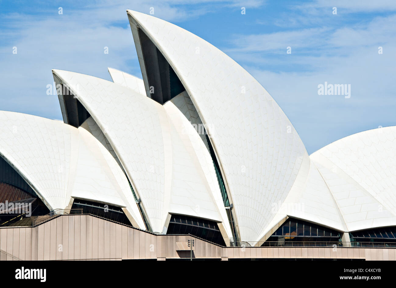 The Beautiful Architectural Curved Lines and Panels of The Sydney Opera ...