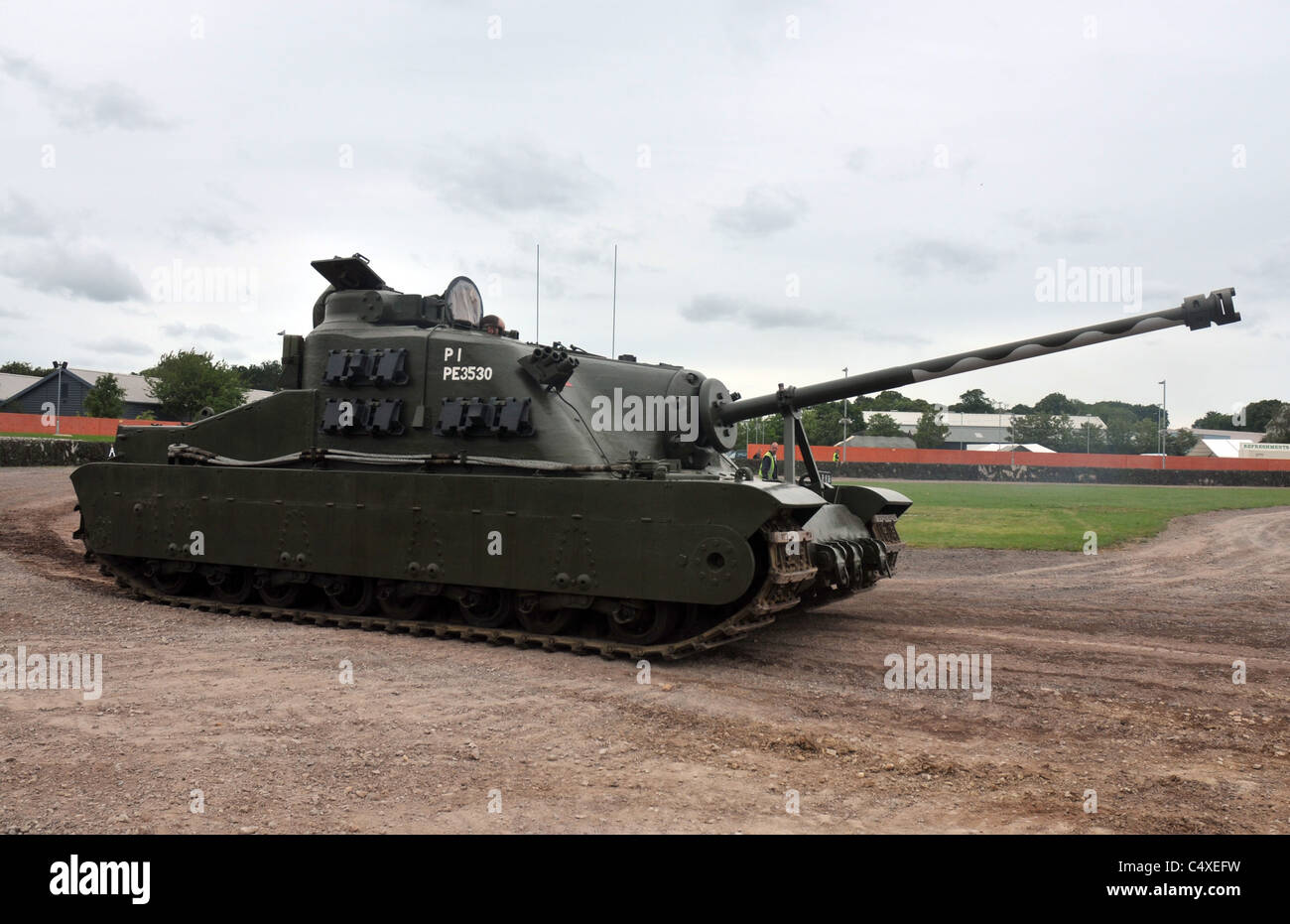 Battletanks hi-res stock photography and images - Alamy