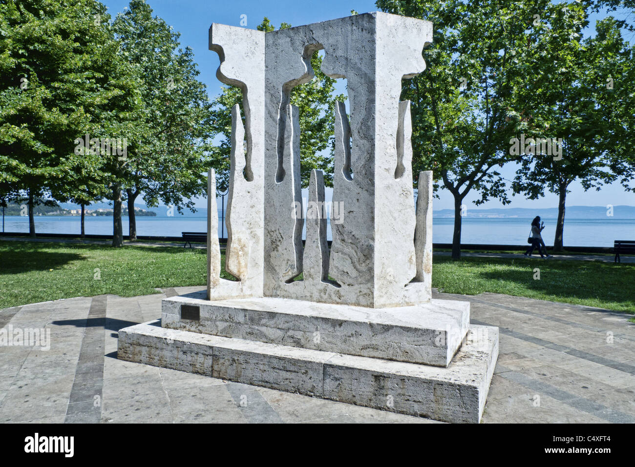 Human sculpture hi-res stock photography and images - Alamy