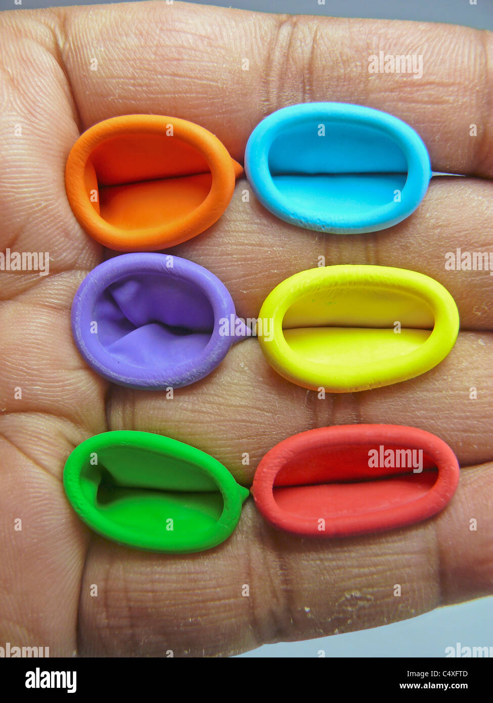 Human form and shapes hi-res stock photography and images - Alamy