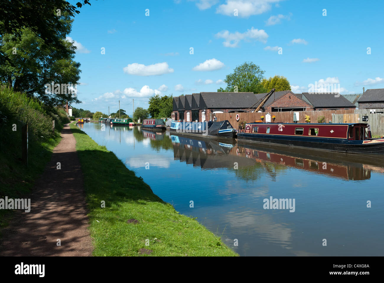 Tardebigge Locks on the Birmingham and Worcester Canal Stock Photo - Alamy