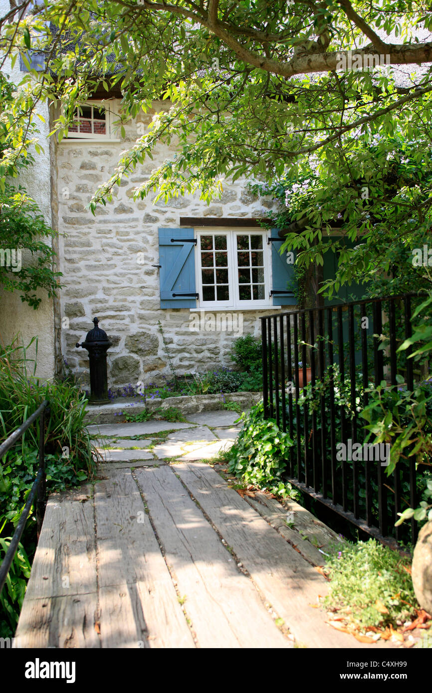 The Blue Shutter Cottage, Sutton Poyntz Village Dorset Stock Photo - Alamy