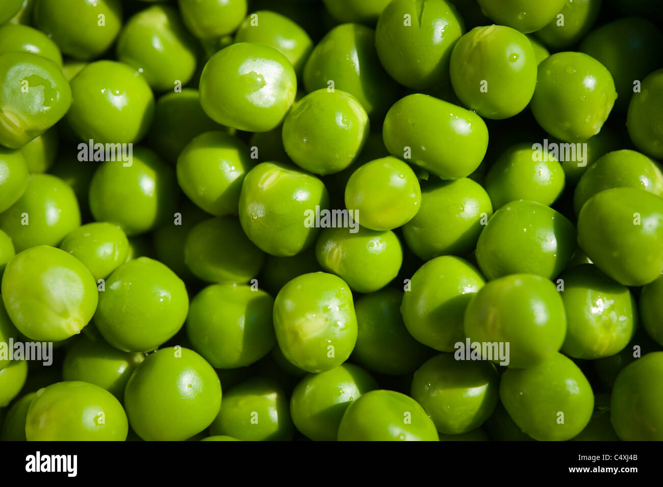 Peas close up, shelled, fresh Stock Photo - Alamy