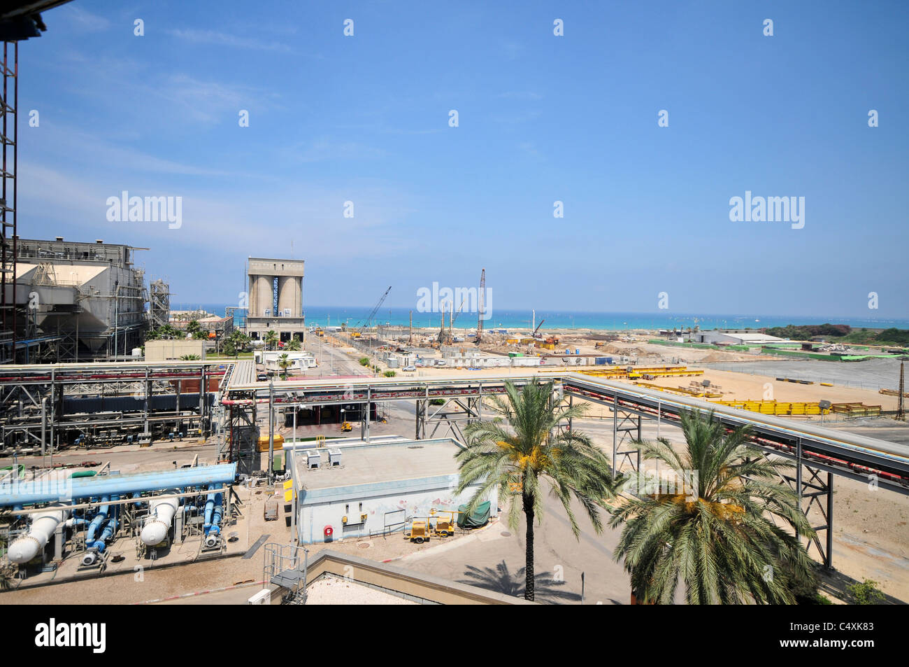 Israel, Hadera, The Orot Rabin coal operated power plant general view ...