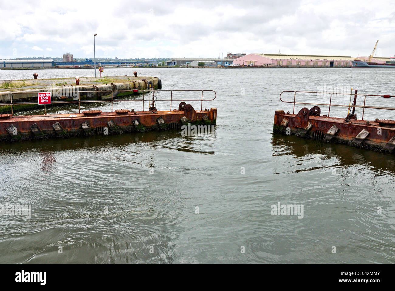 Ground Paddles High Resolution Stock Photography and Images - Alamy