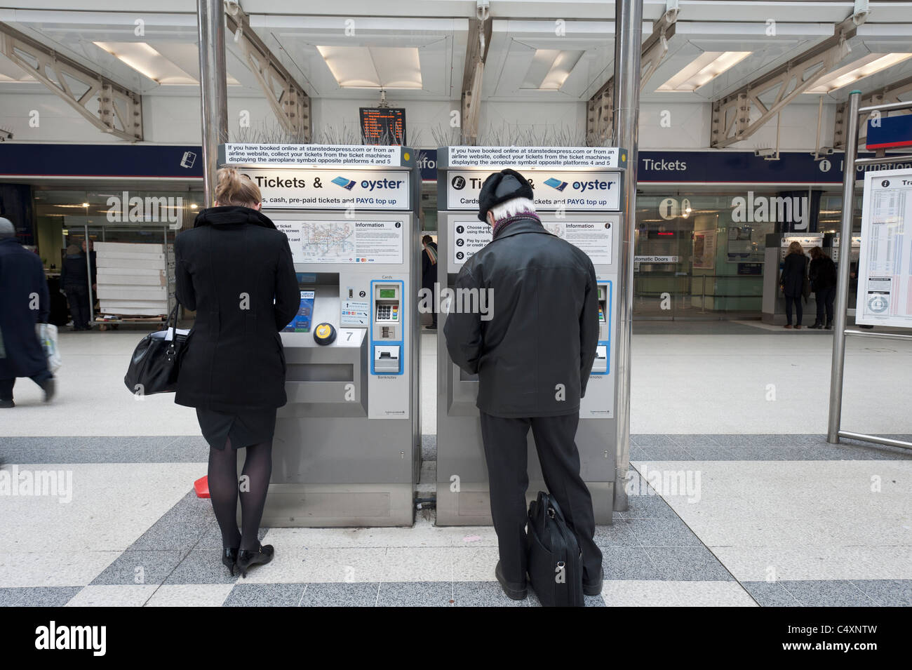 Liverpool Street Railway Station London, England, UK Stock Photo - Alamy