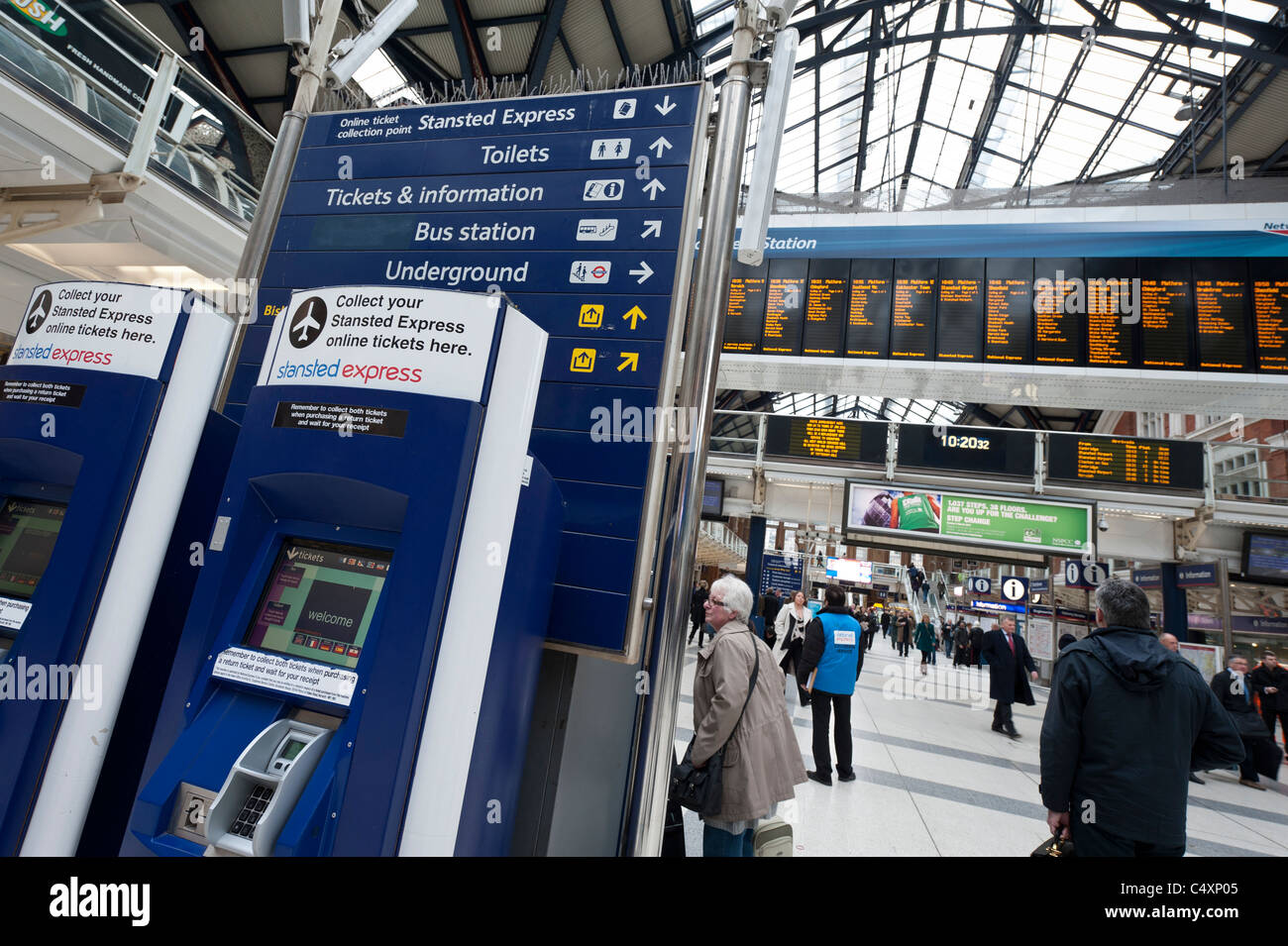 Liverpool Street Railway Station London, England, UK Stock Photo - Alamy