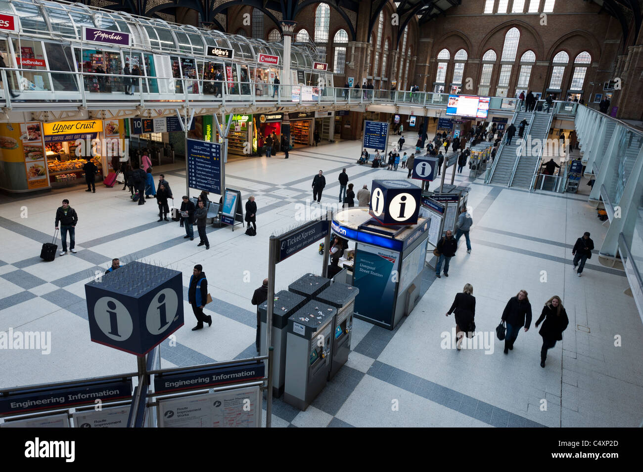 Liverpool Street Railway Station London, England, UK Stock Photo - Alamy