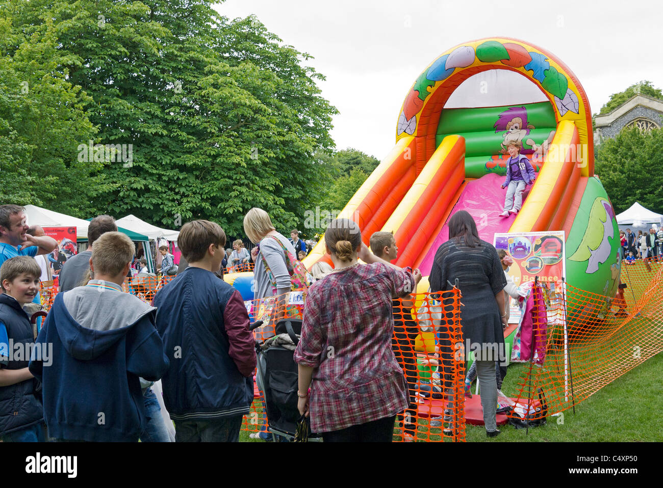 Chingford village festival chingford village hi-res stock photography ...