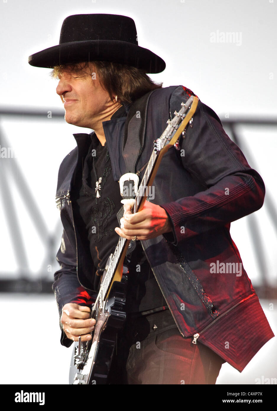 Sambora hi-res stock photography and images - Alamy