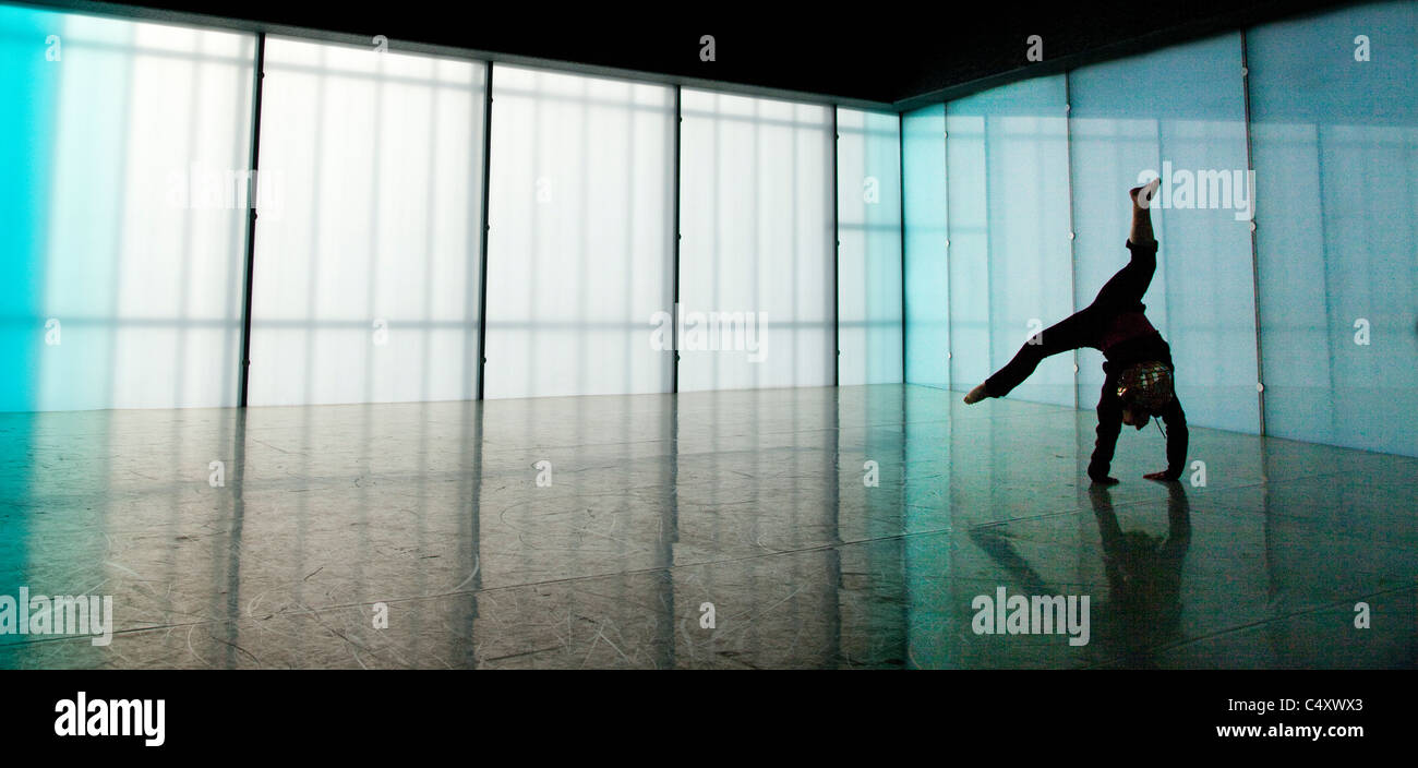 dancer dance studio dancing dancers Stock Photo - Alamy