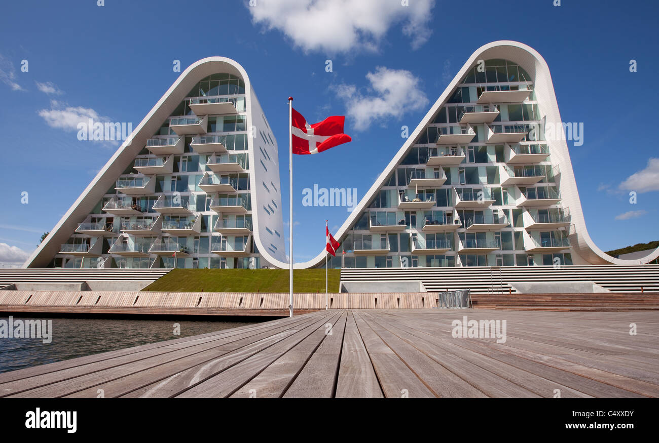 Wave architecture hi-res stock photography and images - Alamy