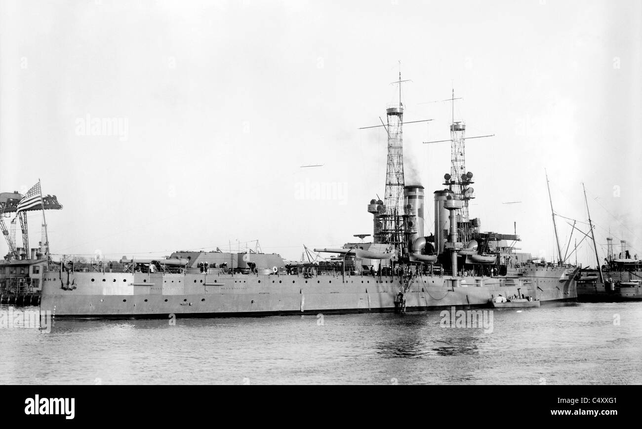 Battleship USS Utah Stock Photo - Alamy