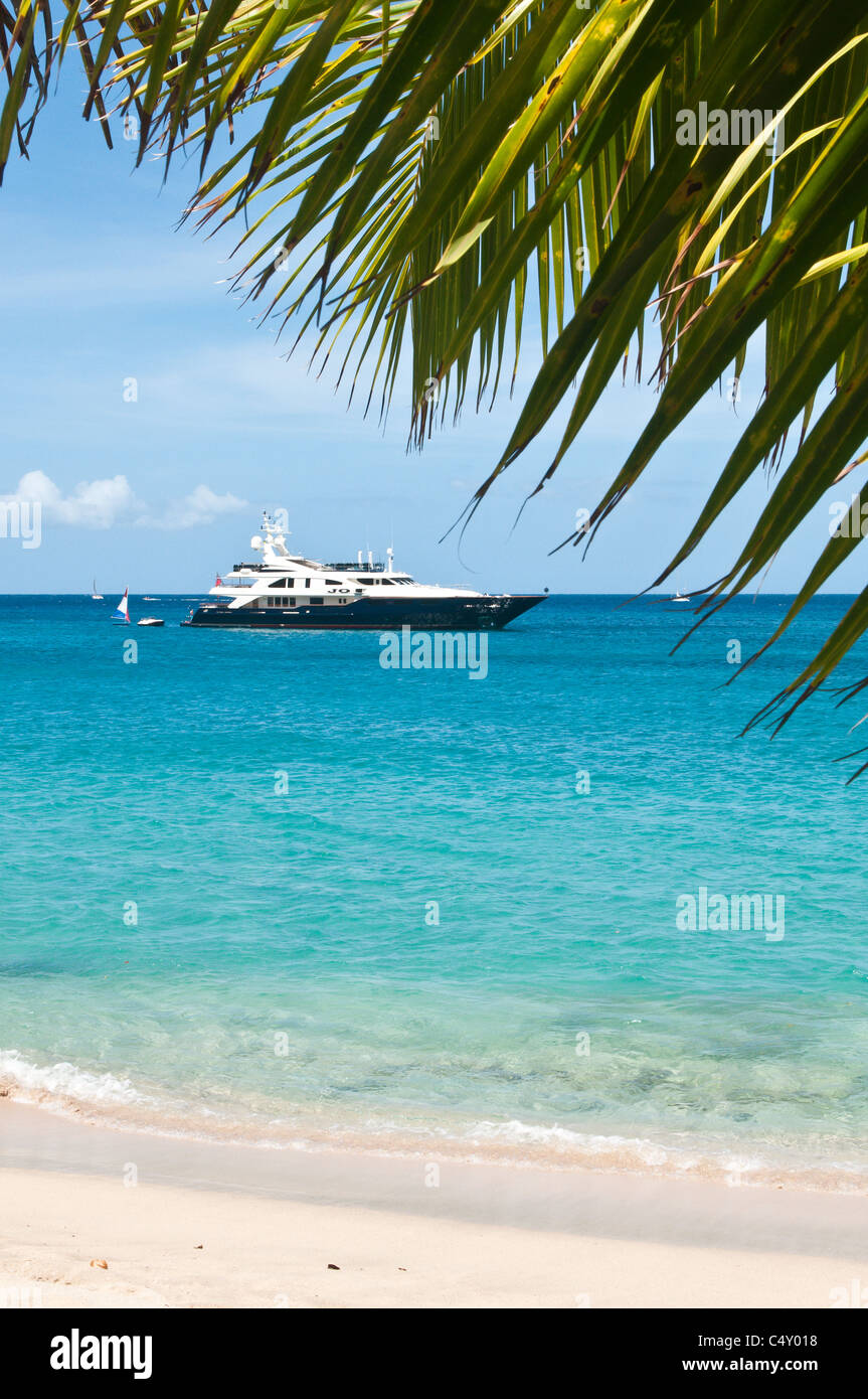 Luxury yacht anchored at Lower Bay Beach, Bequia, St. Vincent & The ...