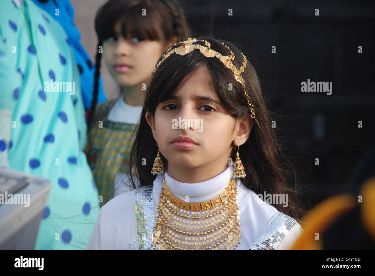 Girls dubai hi-res stock photography and images - Alamy