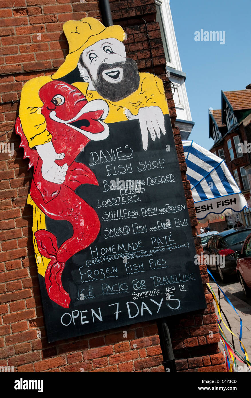 Traditional fishmonger hi-res stock photography and images - Alamy