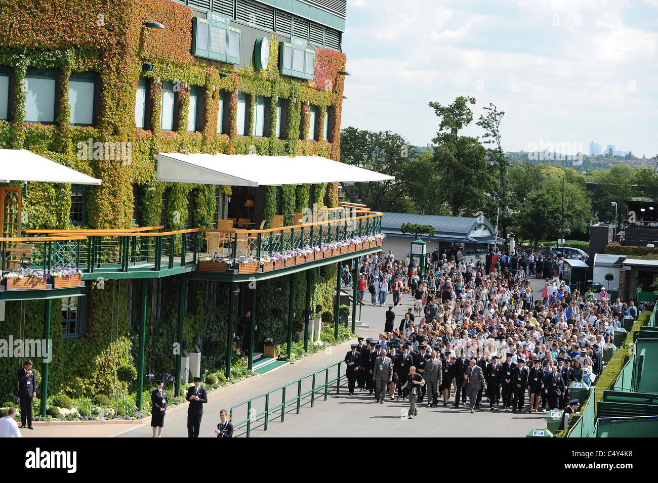 Crowd stewards hi-res stock photography and images - Alamy