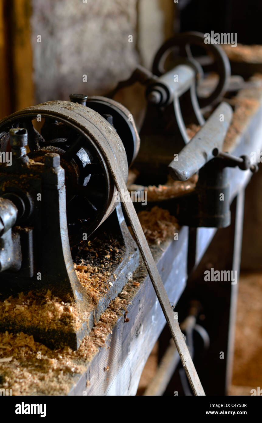old wood lathe Stock Photo - Alamy