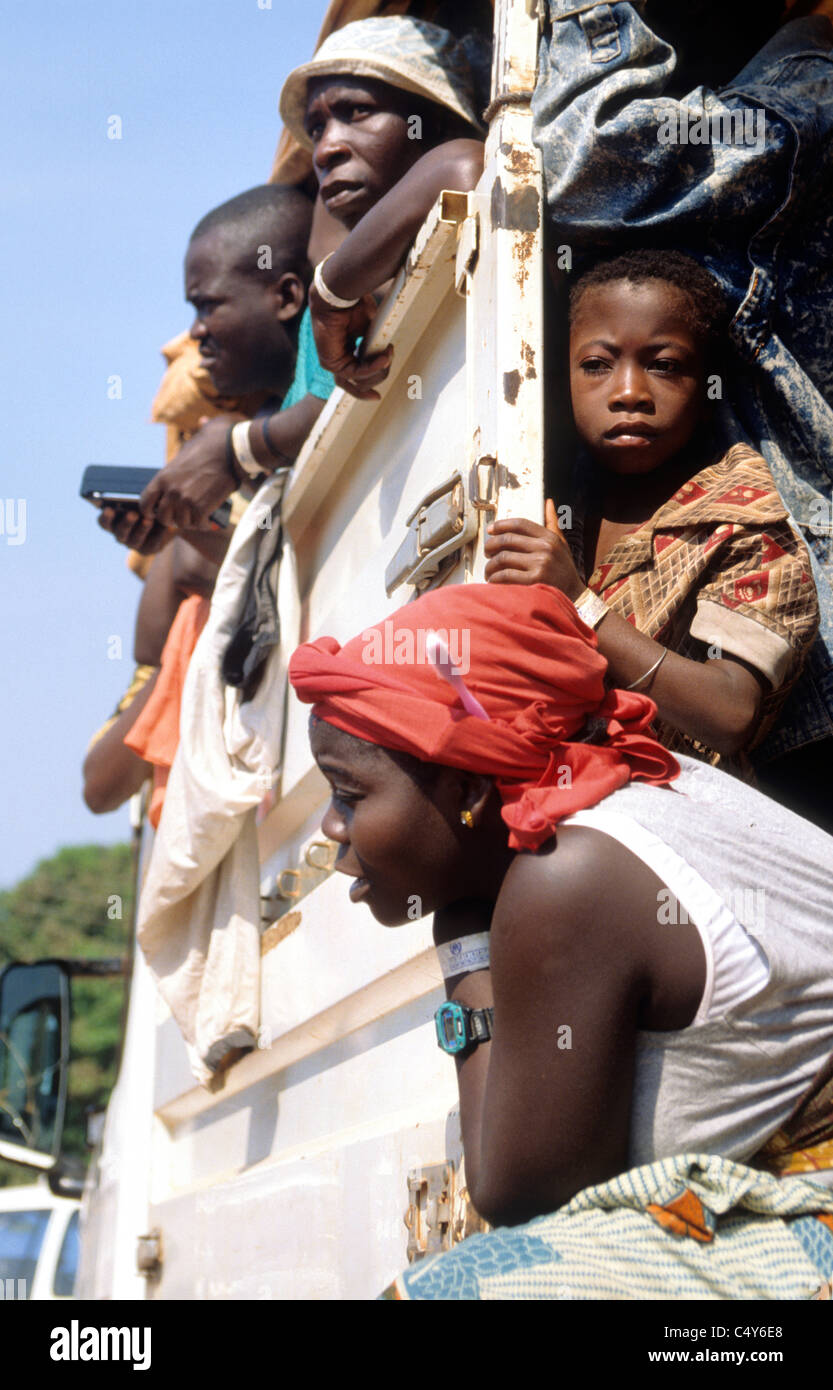 Tanzanian red cross society aid relief hi-res stock photography and ...