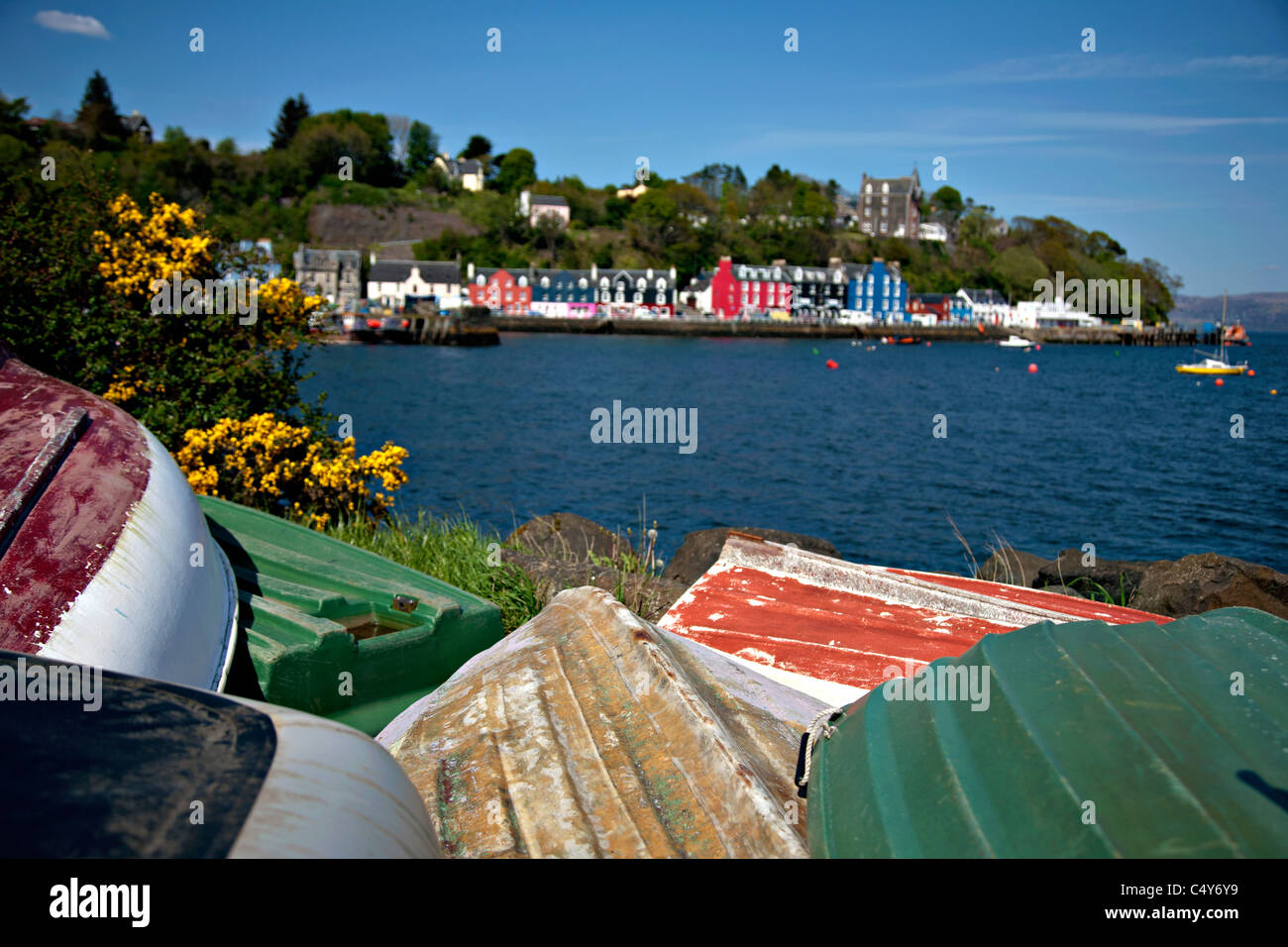tobermory island of mull scotland Stock Photo - Alamy