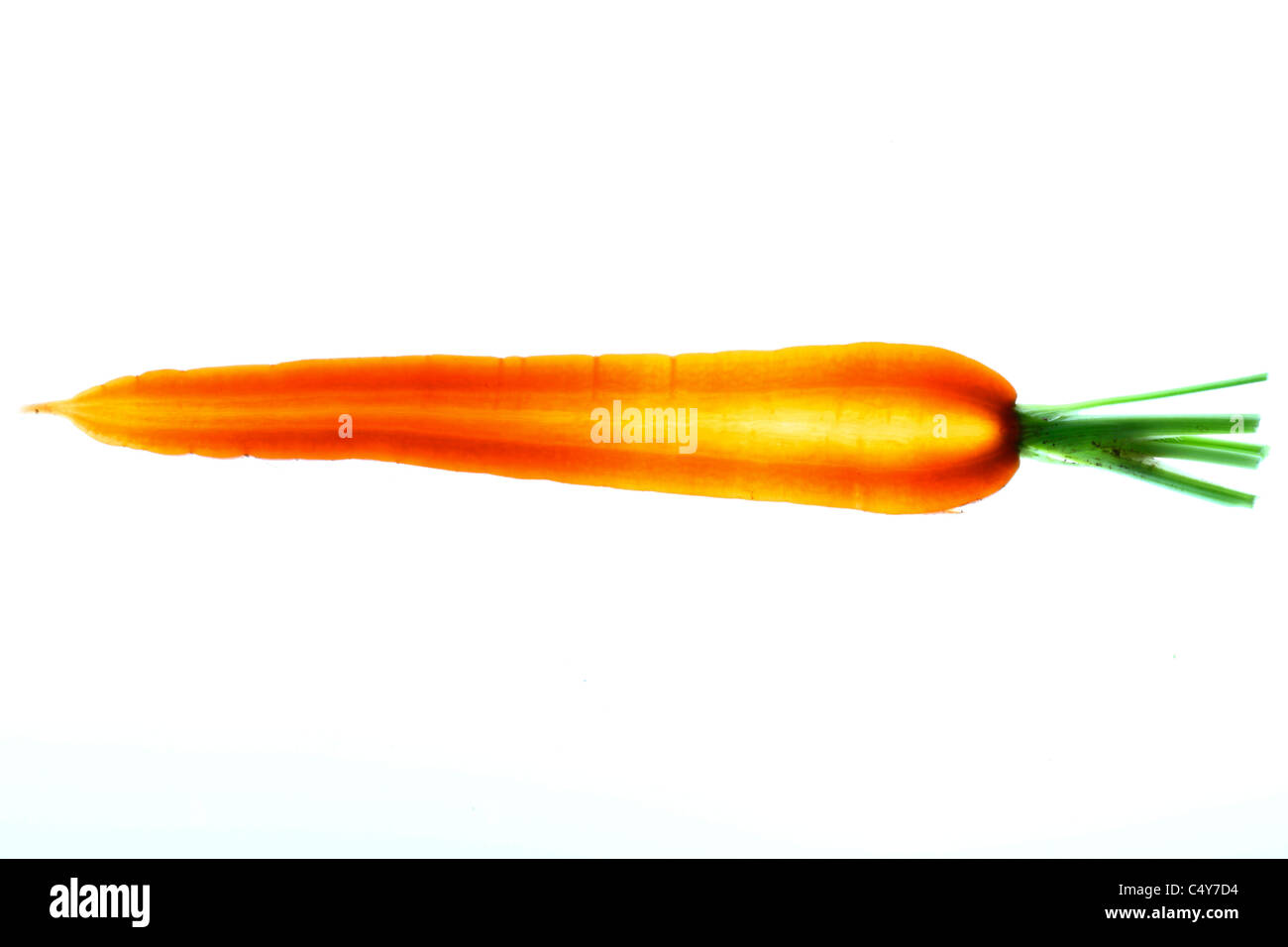 Carrots halved hi-res stock photography and images - Alamy