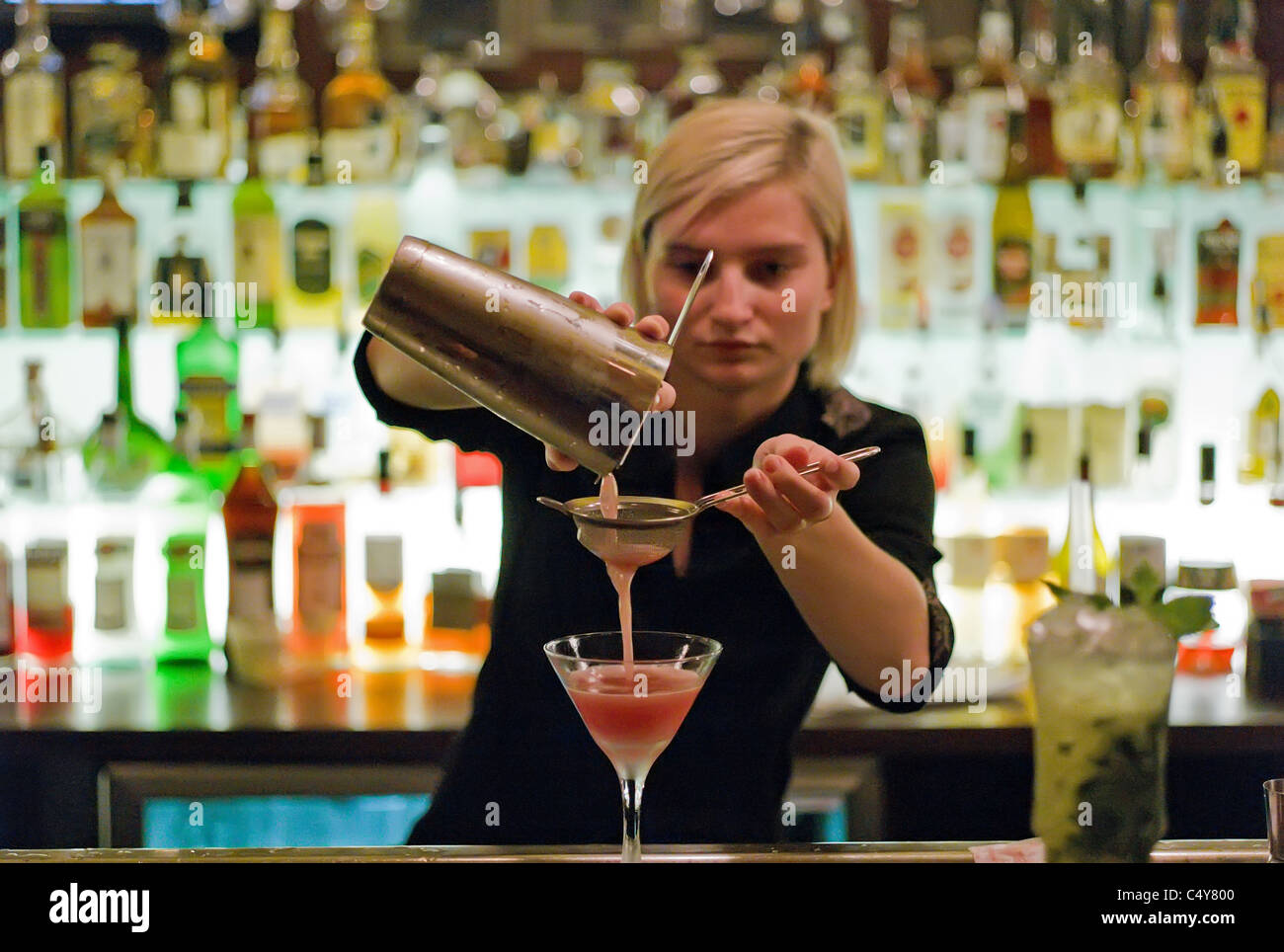 Female bartender hi-res stock photography and images - Alamy