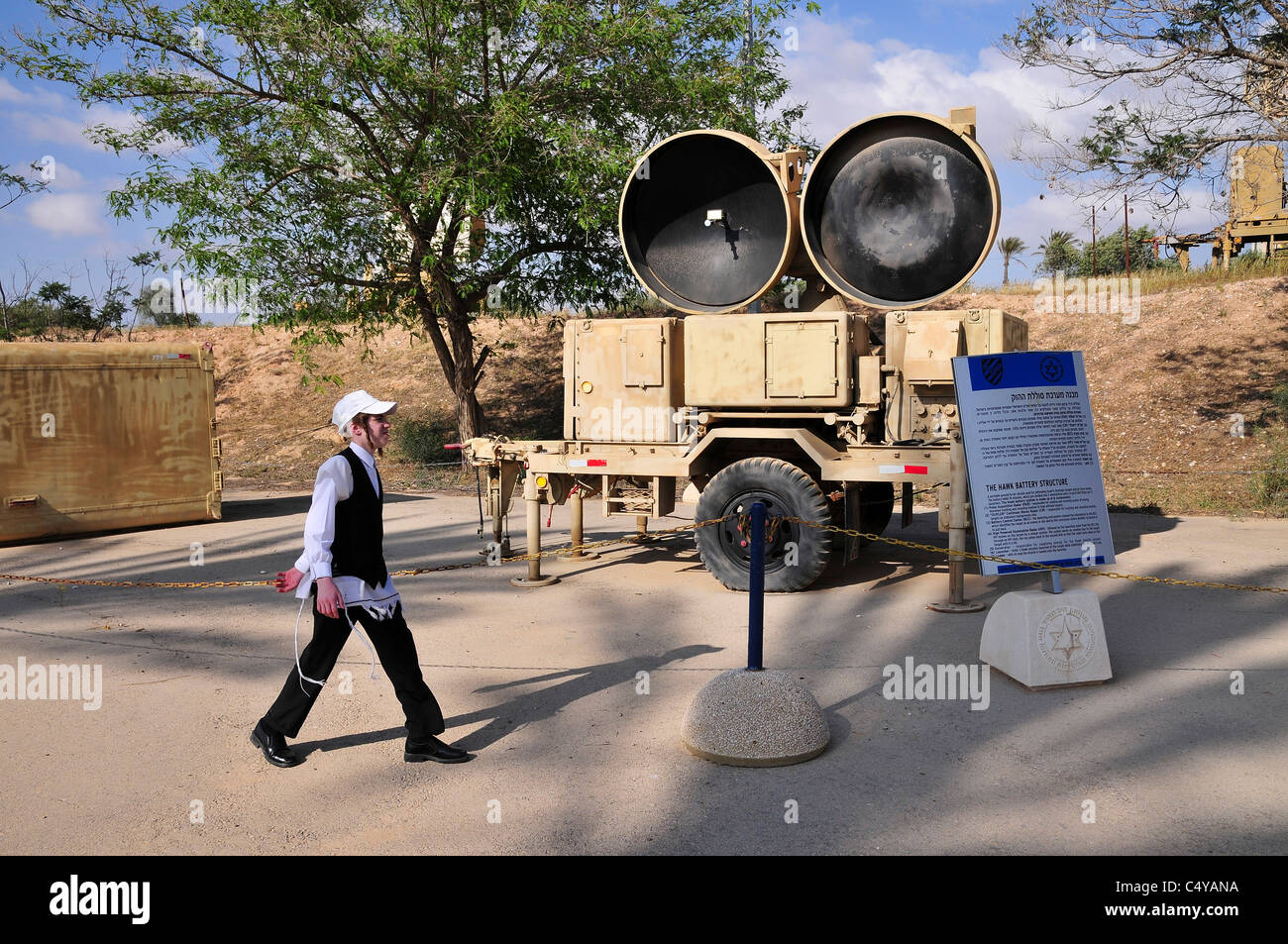 Ground to air missiles hi-res stock photography and images - Alamy