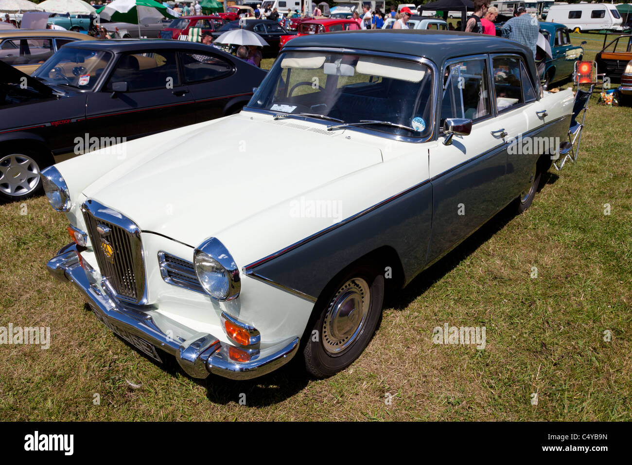 Wolseley cars hi-res stock photography and images - Alamy