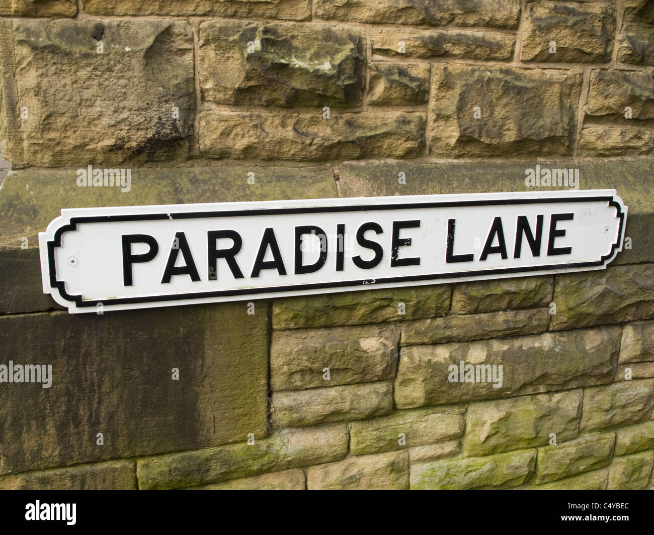 Paradise Lane street name in Clitheroe, Lancashire Stock Photo - Alamy