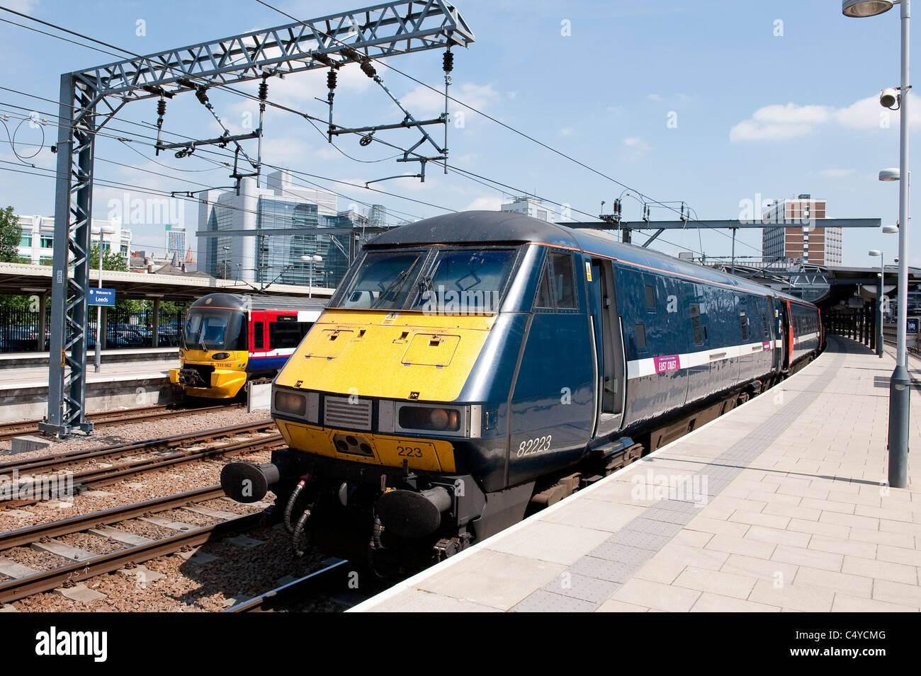 High speed train in East Coast trains livery waiting at a station ...