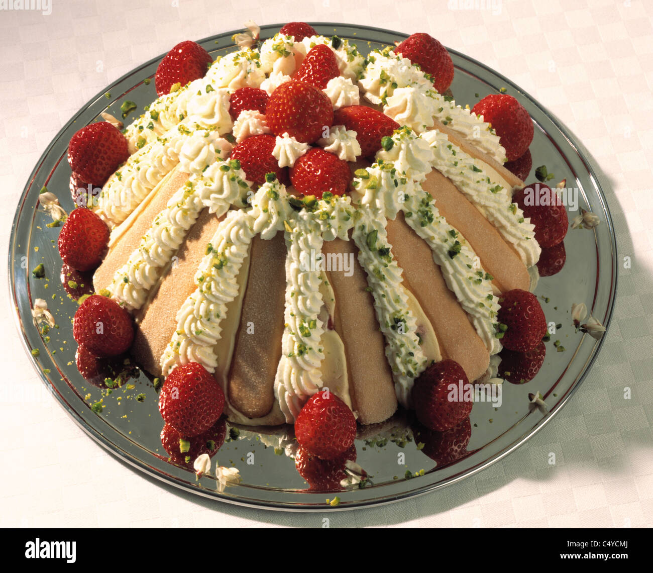 Strawberry - charlotte (cake Stock Photo - Alamy