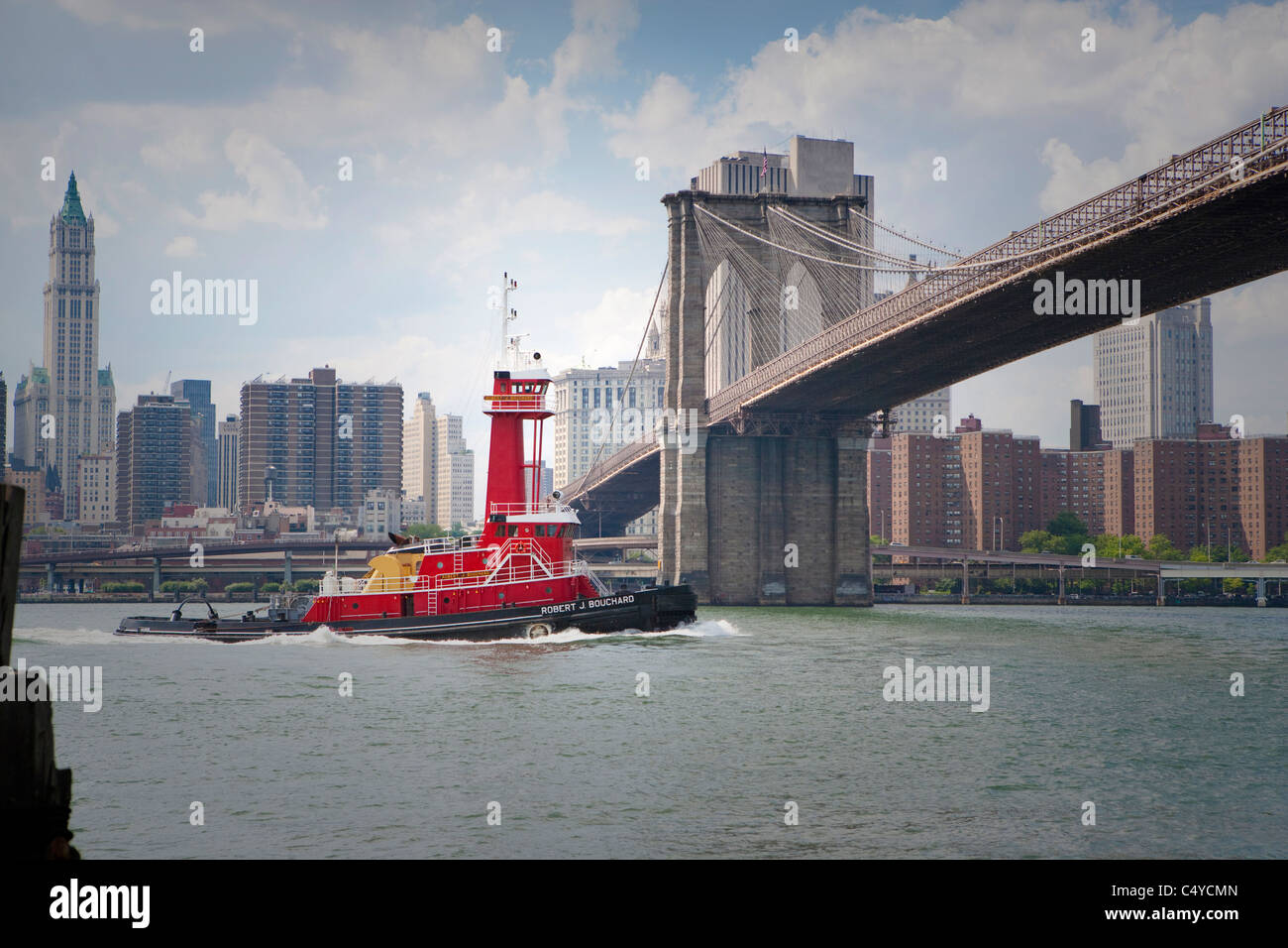Red boat hi-res stock photography and images - Alamy