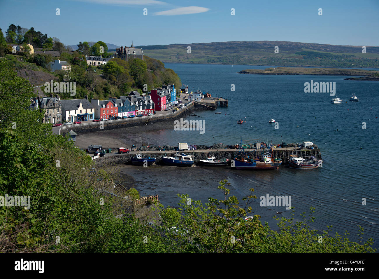 tobermory island of mull scotland Stock Photo - Alamy
