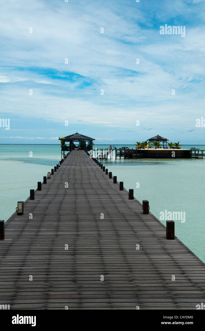 the jetty at the gorgeous Kapalai Water Resort near Sipadan Island ...