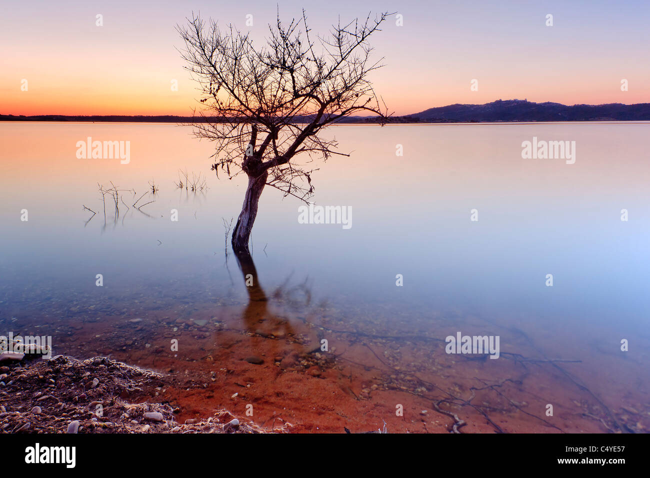 Alqueva dam hi-res stock photography and images - Alamy