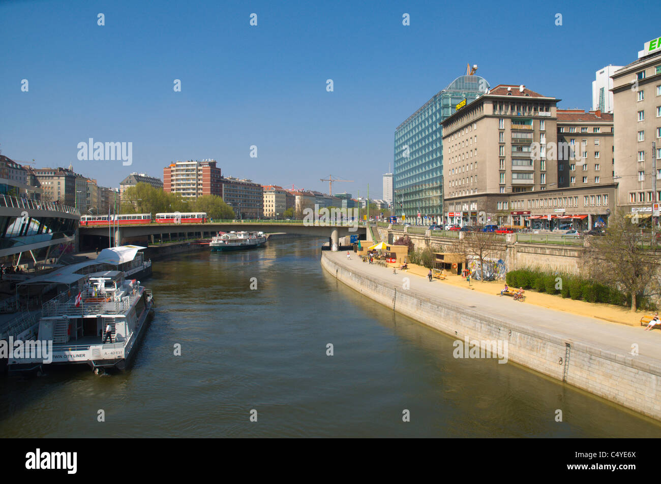 Danube canal vienna hi-res stock photography and images - Alamy