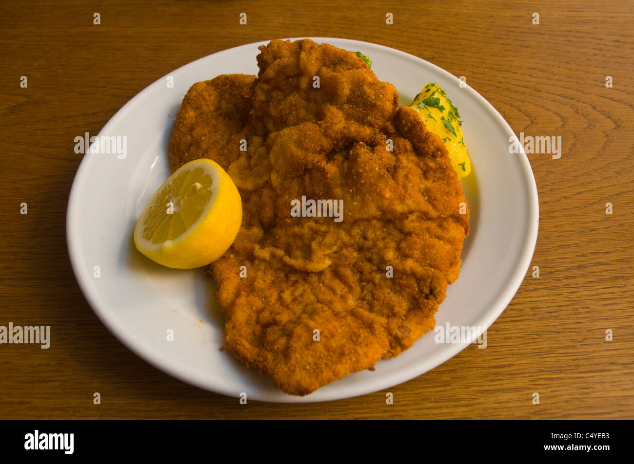 Classic wiener schnitzel hi-res stock photography and images - Alamy