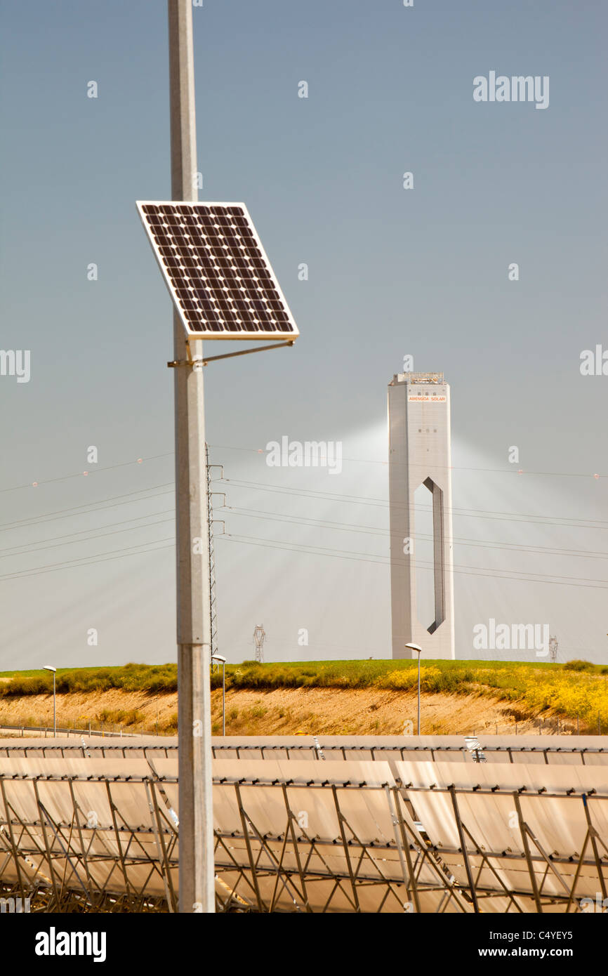 The PS20 solar thermal tower, the only such working solar tower ...
