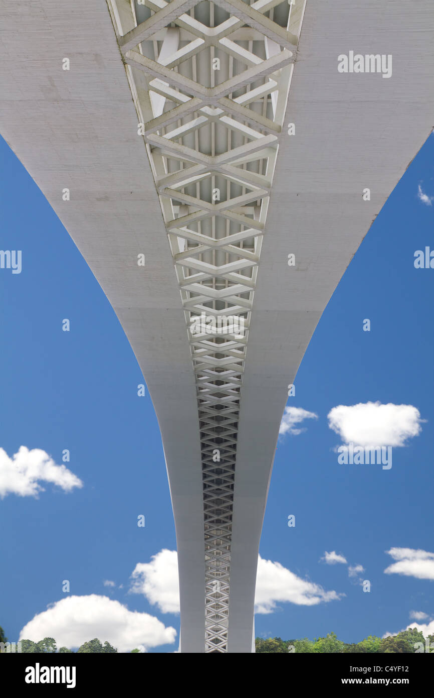 Concrete Bridge Stock Photos & Concrete Bridge Stock Images - Alamy